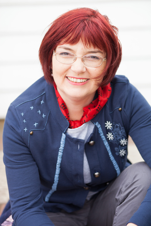 Claire Fayers – Children's Author